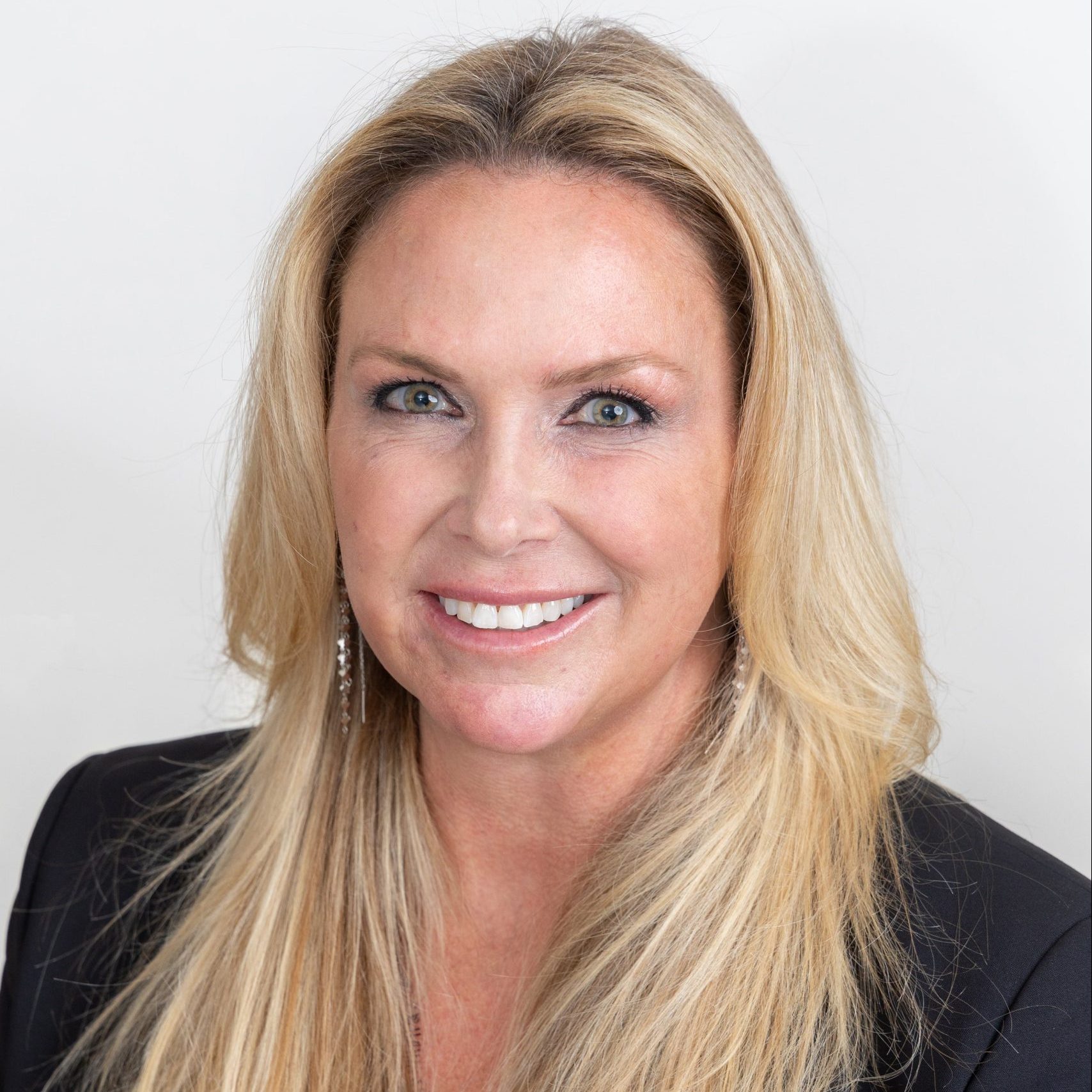 Laura Ruhl - Big Auto